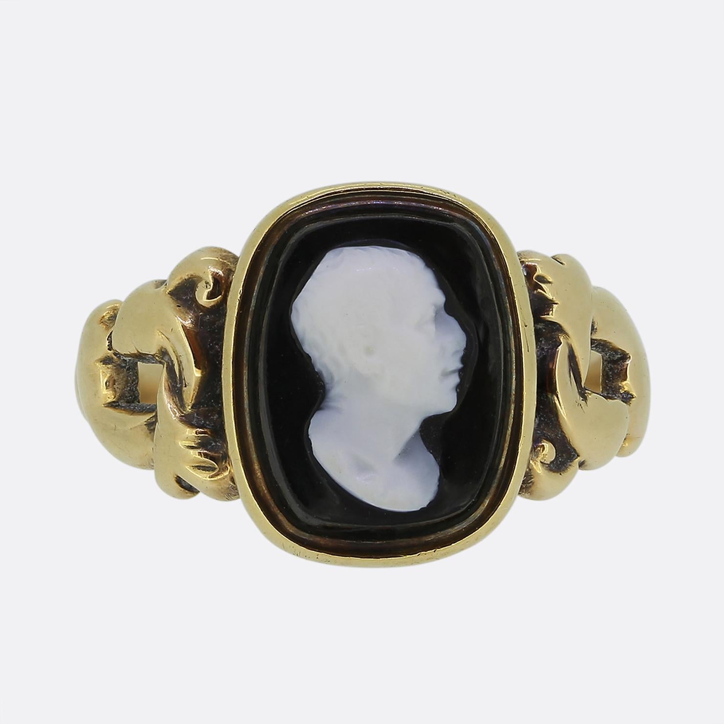 Antique Cameo Signet Ring – The Vintage Jeweller