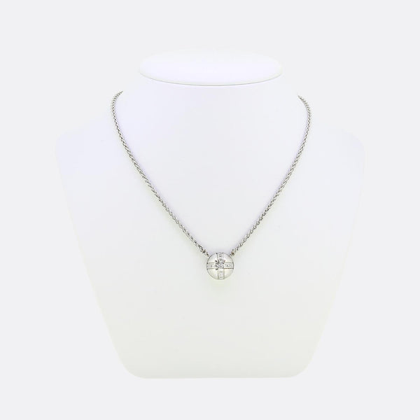 Garrard Diamond Pendant Necklace – The Vintage Jeweller